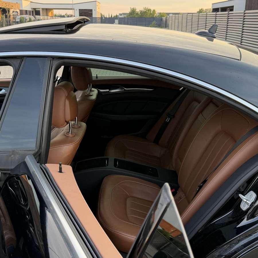 Black Mercedes-Benz CLS 400 2016 in Klaipeda, with an engine capacity of 3.00 L and mileage of 190 thousand km for 16900 €, photo 14 on AUTOMOTO.COM.LV