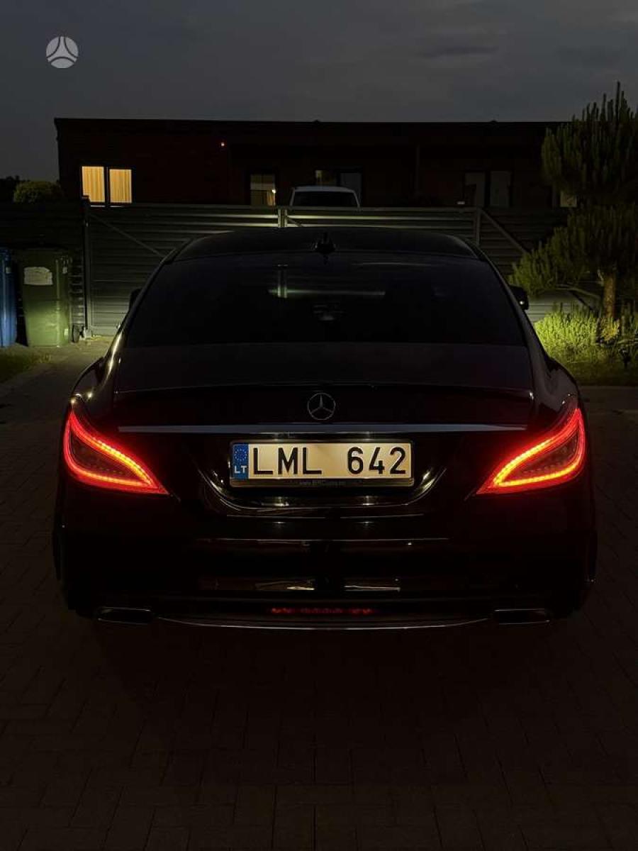 Black Mercedes-Benz CLS 400 2016 in Klaipeda, with an engine capacity of 3.00 L and mileage of 190 thousand km for 16900 €, photo 20 on AUTOMOTO.COM.LV