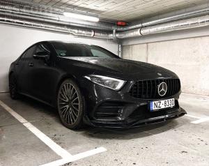 Black Mercedes-Benz CLS 400 2018 in Riga, with an engine capacity of 2.90 L and mileage of 160 thousand km for 39000 €, photo  on AUTOMOTO.COM.LV