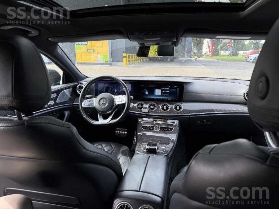 Black Mercedes-Benz CLS 400 2018 in Riga, with an engine capacity of 2.90 L and mileage of 160 thousand km for 39000 €, photo 6 on AUTOMOTO.COM.LV