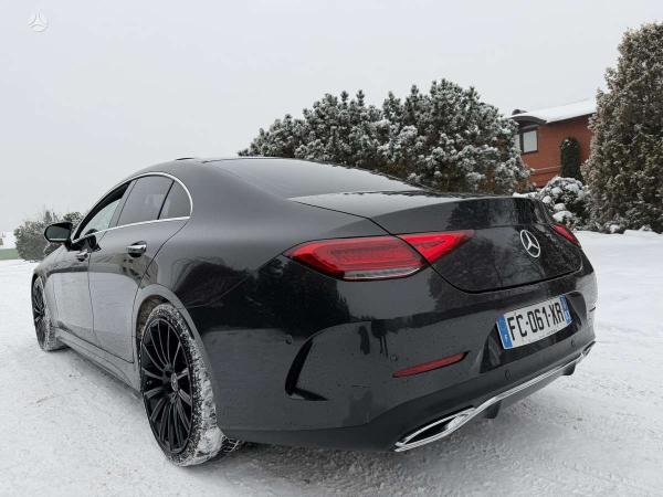 Melns Mercedes-Benz CLS 400 2019 Kauņa, ar dzinēja tilpumu 2.93 L un nobraukumu 287 tūkst. km par 33500 €, foto 5 vietnē AUTOMOTO.COM.LV