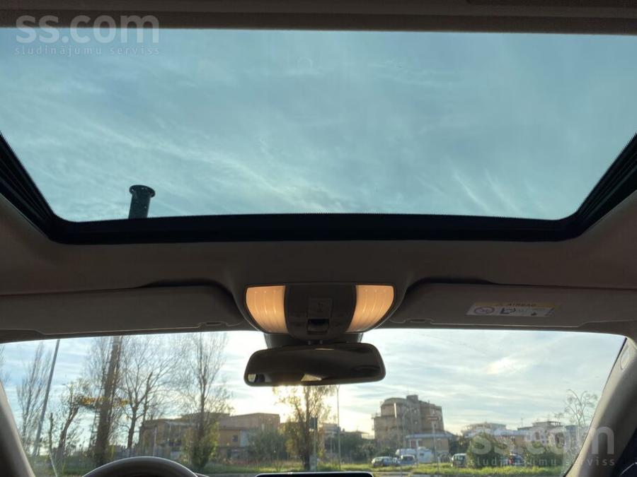 Brown Mercedes-Benz CLS 400 2015 in Riga, with an engine capacity of 3.60 L and mileage of 79 thousand km for 23900 €, photo 12 on AUTOMOTO.COM.LV
