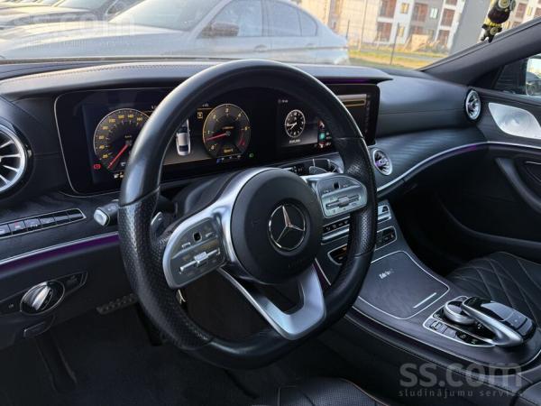 Pelēks Mercedes-Benz CLS 400 2018 Jelgava, ar dzinēja tilpumu 3.00 L un nobraukumu 228 tūkst. km par 29900 €, foto 9 vietnē AUTOMOTO.COM.LV