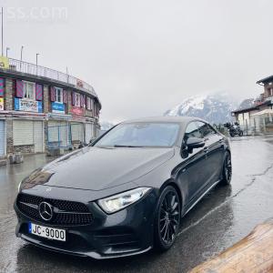 Grey Mercedes-Benz CLS 400 2018 in Daugavpils, with an engine capacity of 3.00 L and mileage of 265 thousand km for 38500 €, photo 3 on AUTOMOTO.COM.LV