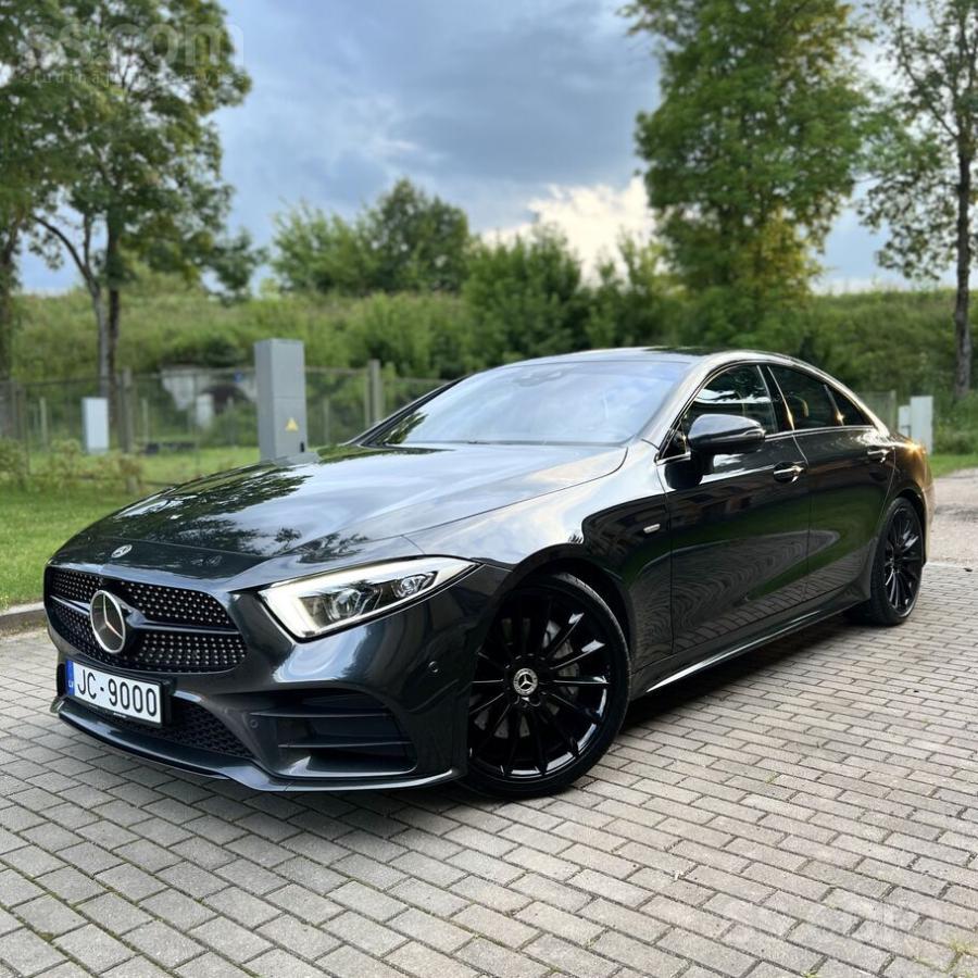 Grey Mercedes-Benz CLS 400 2018 in Daugavpils, with an engine capacity of 3.00 L and mileage of 265 thousand km for 38500 €, photo 5 on AUTOMOTO.COM.LV