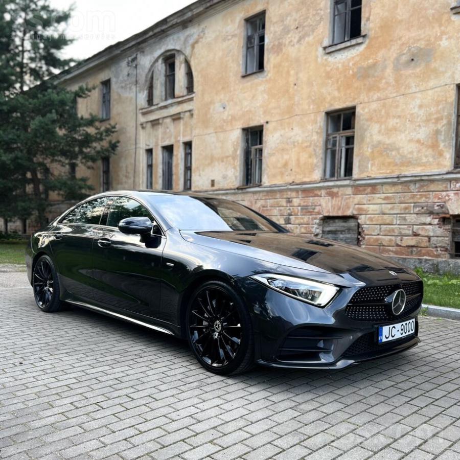 Grey Mercedes-Benz CLS 400 2018 in Daugavpils, with an engine capacity of 3.00 L and mileage of 265 thousand km for 38500 €, photo 11 on AUTOMOTO.COM.LV