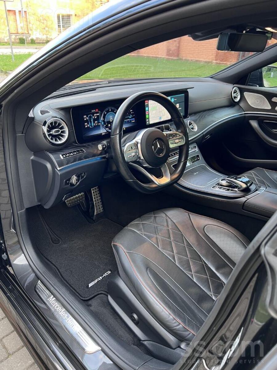Grey Mercedes-Benz CLS 400 2018 in Daugavpils, with an engine capacity of 3.00 L and mileage of 265 thousand km for 38500 €, photo 16 on AUTOMOTO.COM.LV