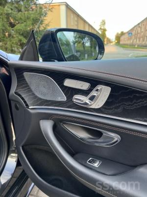 Grey Mercedes-Benz CLS 400 2018 in Daugavpils, with an engine capacity of 3.00 L and mileage of 265 thousand km for 38500 €, photo 23 on AUTOMOTO.COM.LV