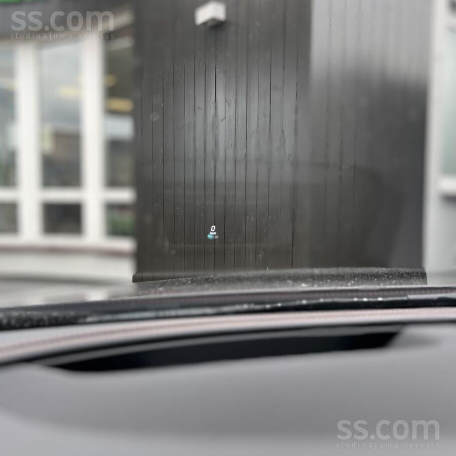 Grey Mercedes-Benz CLS 400 2018 in Daugavpils, with an engine capacity of 3.00 L and mileage of 265 thousand km for 38500 €, photo 31 on AUTOMOTO.COM.LV
