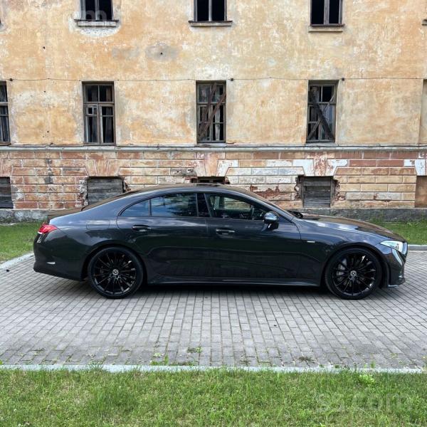 Pelēks Mercedes-Benz CLS 400 2018 Daugavpils, ar dzinēja tilpumu 3.00 L un nobraukumu 265 tūkst. km par 38500 €, foto 9 vietnē AUTOMOTO.COM.LV