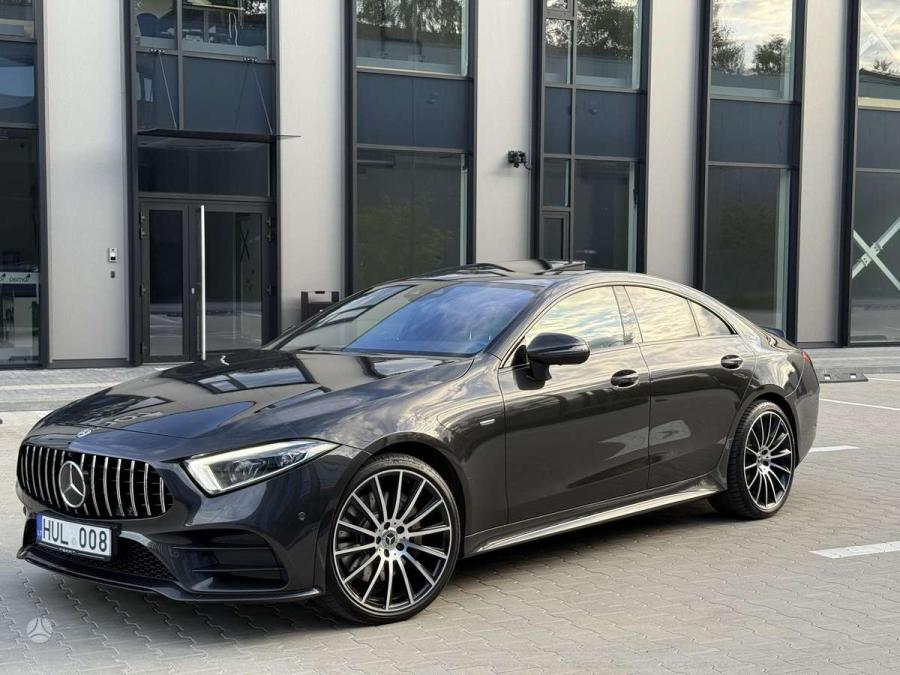 Grey Mercedes-Benz CLS 400 2018 in Vilnius, with an engine capacity of 2.90 L and mileage of 173 thousand km for 34990 €, photo 3 on AUTOMOTO.COM.LV