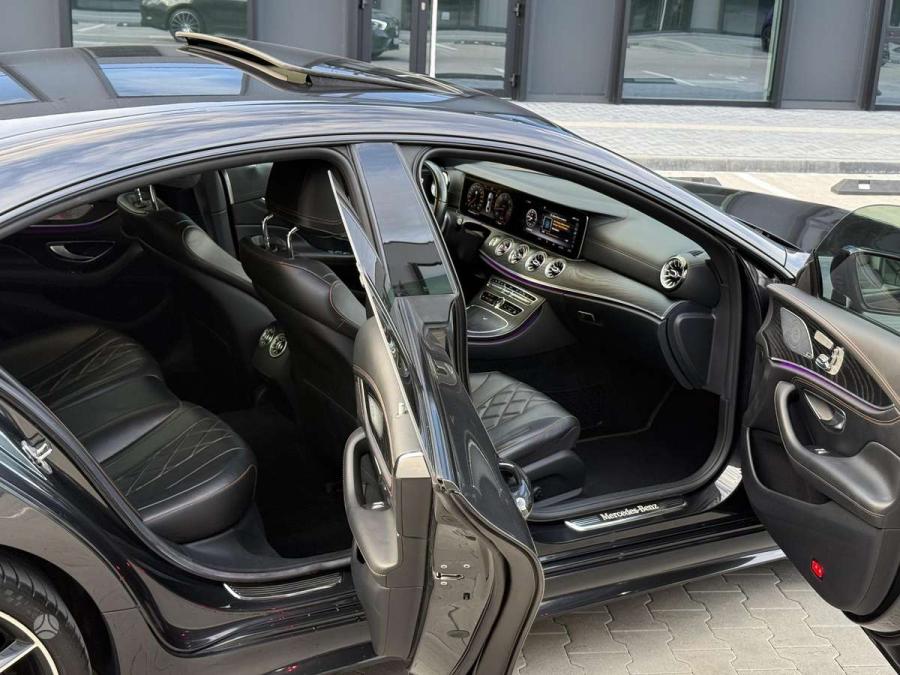 Grey Mercedes-Benz CLS 400 2018 in Vilnius, with an engine capacity of 2.90 L and mileage of 173 thousand km for 34990 €, photo 13 on AUTOMOTO.COM.LV