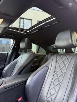 Grey Mercedes-Benz CLS 400 2018 in Vilnius, with an engine capacity of 2.90 L and mileage of 173 thousand km for 34990 €, photo 17 on AUTOMOTO.COM.LV
