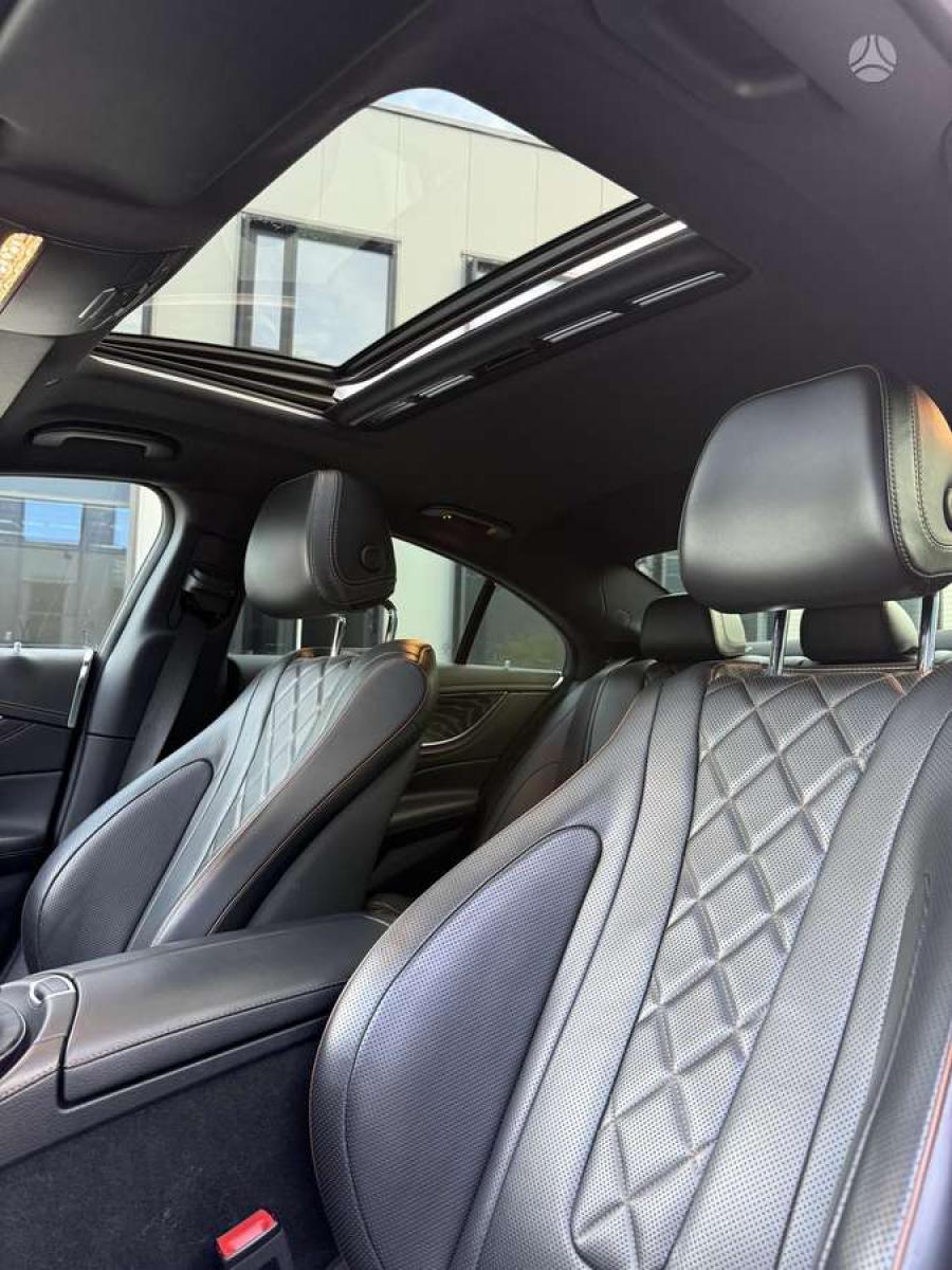 Grey Mercedes-Benz CLS 400 2018 in Vilnius, with an engine capacity of 2.90 L and mileage of 173 thousand km for 34990 €, photo 17 on AUTOMOTO.COM.LV