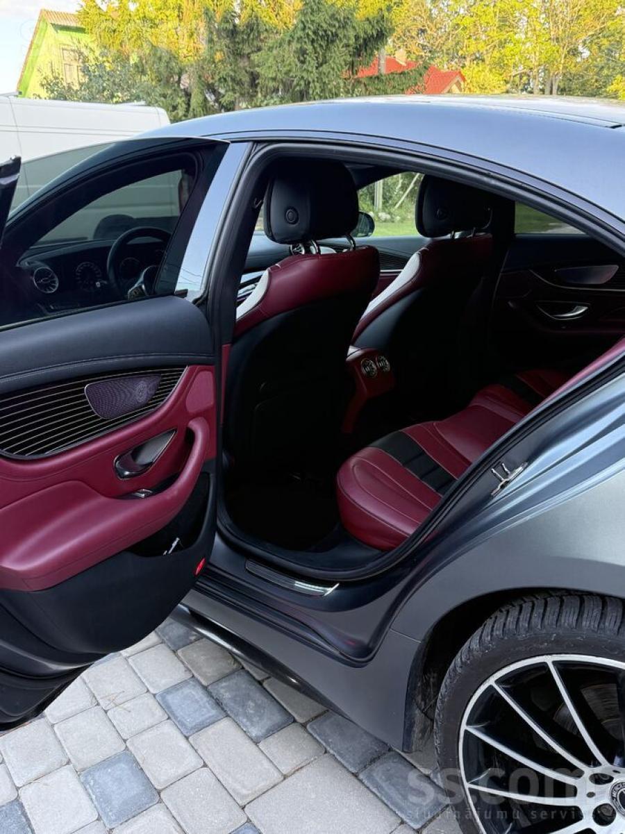 Pelēks Mercedes-Benz CLS 400 2018 Rīga, ar dzinēja tilpumu 2.90 L un nobraukumu 181 tūkst. km par 38500 €, foto 9 vietnē AUTOMOTO.COM.LV