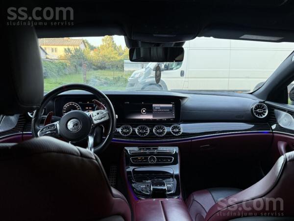 Mercedes-Benz CLS 400 2018 Rīga vietnē Pelēks Mercedes-Benz CLS 400 2018 Rīga, ar dzinēja tilpumu 2.90 L un nobraukumu 181 tūkst. km par 38500 €, foto 10 vietnē AUTOMOTO.COM.LV