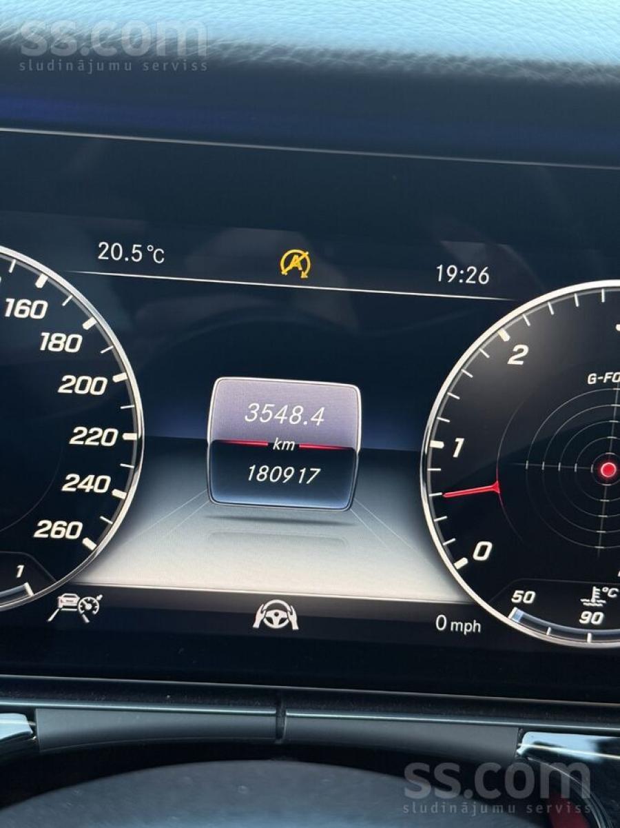 Pelēks Mercedes-Benz CLS 400 2018 Rīga, ar dzinēja tilpumu 2.90 L un nobraukumu 181 tūkst. km par 38500 €, foto 12 vietnē AUTOMOTO.COM.LV