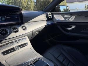 White Mercedes-Benz CLS 400 2020 in Kaunas, with an engine capacity of 2.93 L and mileage of 345 thousand km for 24500 €, photo 19 on AUTOMOTO.COM.LV