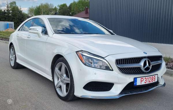 Мерседес ЦЛС 400 2015 в Вильнюс на AUTOMOTO.COM.LV Белый Мерседес ЦЛС 400 2015 в Вильнюс, объемом двигателя 3.00 л и пробегом 150 тыс. км за 17800 €, фото 3 на AUTOMOTO.COM.LV