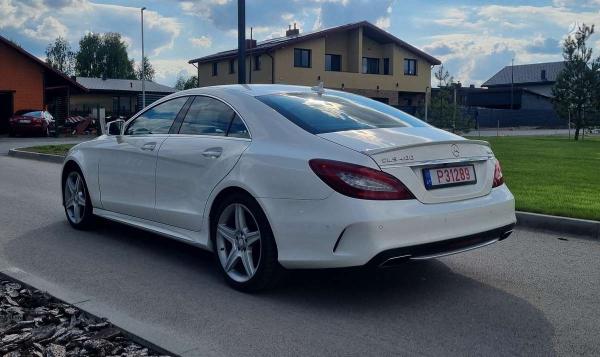 Мерседес ЦЛС 400 2015 в Вильнюс на AUTOMOTO.COM.LV Белый Мерседес ЦЛС 400 2015 в Вильнюс, объемом двигателя 3.00 л и пробегом 150 тыс. км за 17800 €, фото 5 на AUTOMOTO.COM.LV