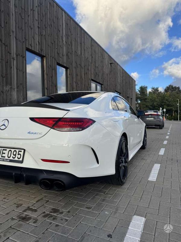 White Mercedes-Benz CLS 450 2018 in Palanga, with an engine capacity of 3.00 L and mileage of 126 thousand km for 38000 €, photo 8 on AUTOMOTO.COM.LV