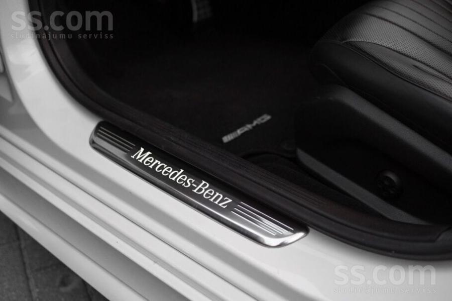 Balts Mercedes-Benz CLS 450 2018 Rīga, ar dzinēja tilpumu 3.00 L un nobraukumu 106 tūkst. km par 38500 €, foto 16 vietnē AUTOMOTO.COM.LV