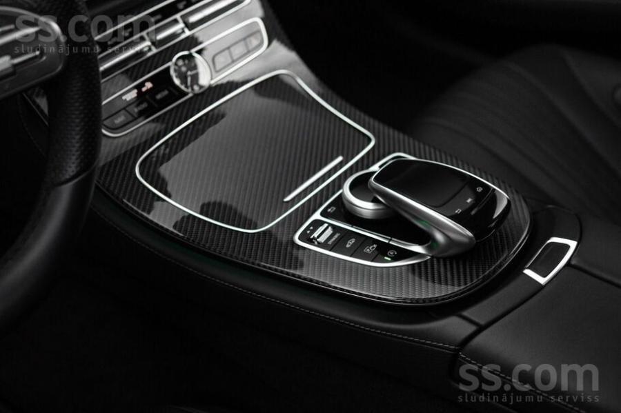 Balts Mercedes-Benz CLS 450 2018 Rīga, ar dzinēja tilpumu 3.00 L un nobraukumu 106 tūkst. km par 38500 €, foto 17 vietnē AUTOMOTO.COM.LV