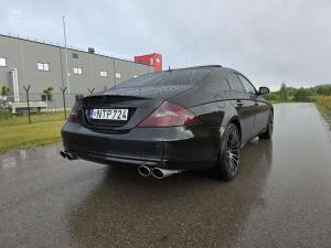 Black Mercedes-Benz CLS 500 2005 in Telschi, with an engine capacity of 4.97 L and mileage of 327 thousand km for 7800 €, photo  on AUTOMOTO.COM.LV
