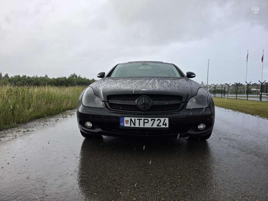 Черный Мерседес ЦЛС 500 2005 в Тельшяй, объемом двигателя 4.97 л и пробегом 327 тыс. км за 7800 €, фото 6 на AUTOMOTO.COM.LV