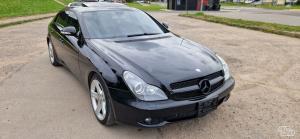 Черный Мерседес ЦЛС 500 2005 в Вильнюс, объемом двигателя 5.00 л и пробегом 205 тыс. км за 6900 €, фото 12 на AUTOMOTO.COM.LV
