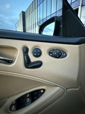 Melns Mercedes-Benz CLS 500 2006 Viļņa, ar dzinēja tilpumu 5.50 L un nobraukumu 149 tūkst. km par 8900 €, foto 11 vietnē AUTOMOTO.COM.LV