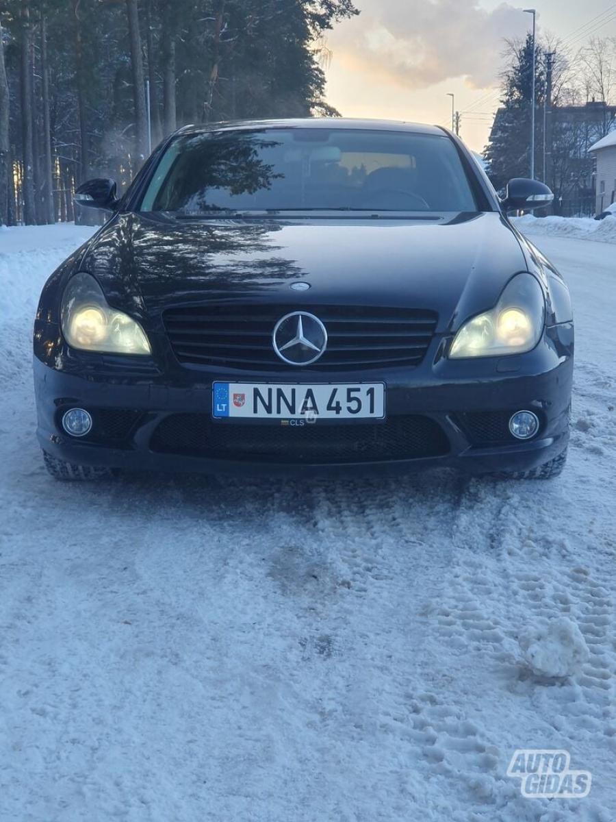 Mercedes-Benz CLS 500 2004 Kazlų Rūda, ar dzinēja tilpumu 5.00 L un nobraukumu 198 tūkst. km par 6700 €, foto 1 vietnē AUTOMOTO.COM.LV