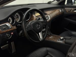 Mercedes-Benz CLS 500 2011 in Avizieniai, with an engine capacity of 4.70 L and mileage of 173 thousand km for 12000 €, photo 10 on AUTOMOTO.COM.LV