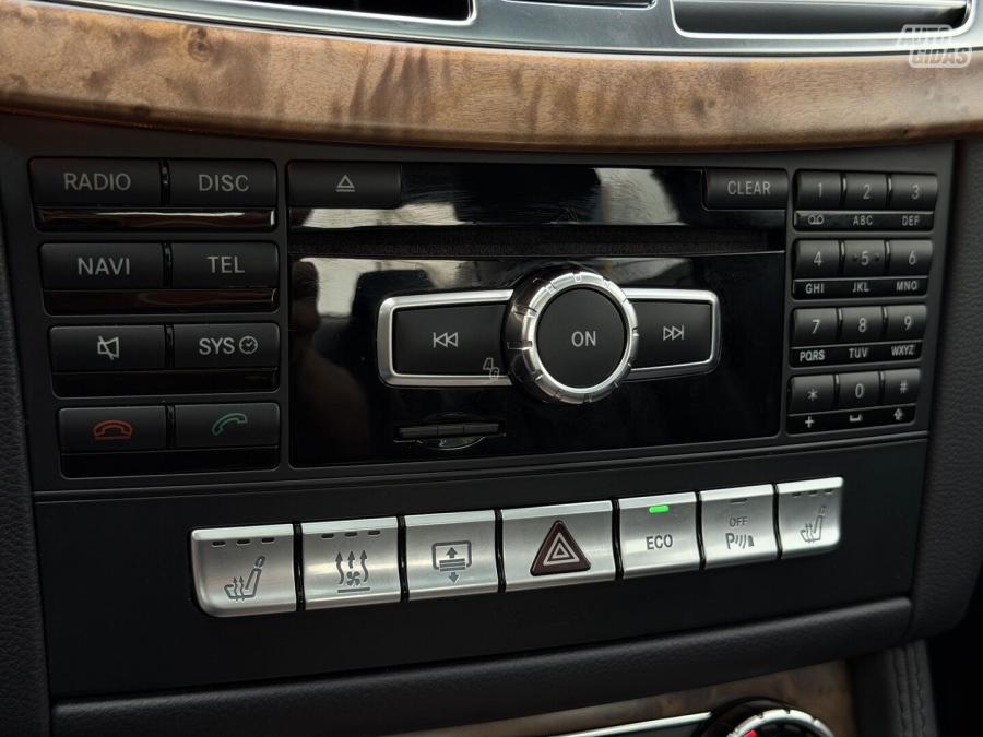 Mercedes-Benz CLS 500 2011 in Avizieniai, with an engine capacity of 4.70 L and mileage of 173 thousand km for 12000 €, photo 25 on AUTOMOTO.COM.LV