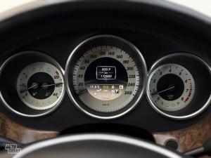 Mercedes-Benz CLS 500 2011 in Avizieniai, with an engine capacity of 4.70 L and mileage of 173 thousand km for 12000 €, photo 27 on AUTOMOTO.COM.LV