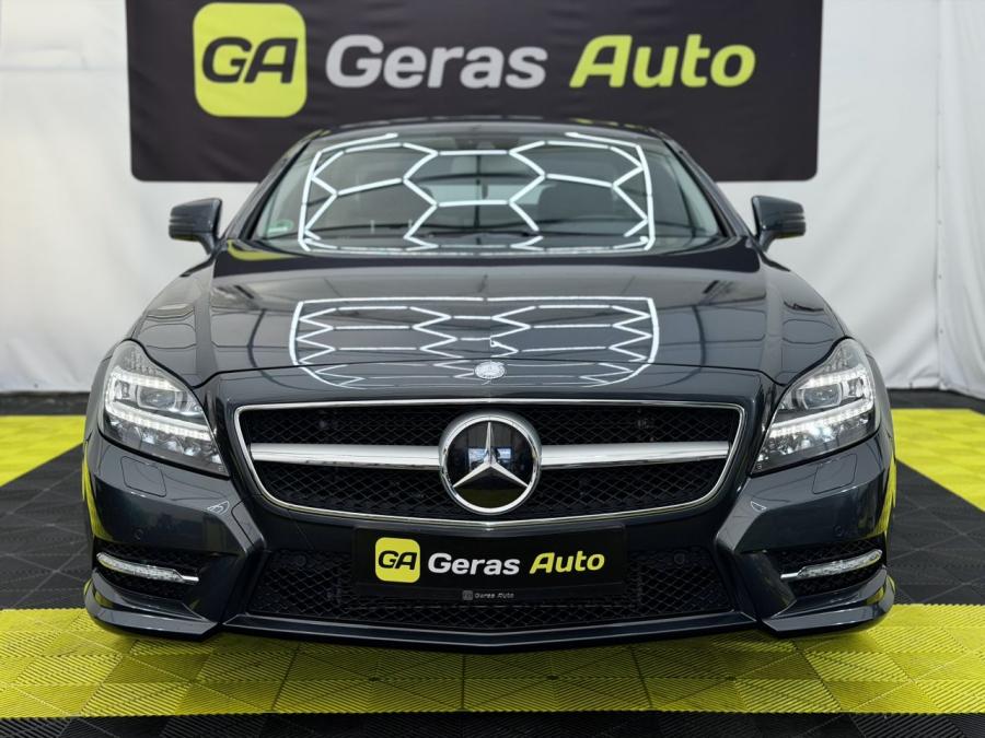 Mercedes-Benz CLS 500 2011 in Vilnius, with an engine capacity of 0.00 L and mileage of 0 thousand km for 9000 €, photo 3 on AUTOMOTO.COM.LV