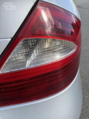 Pelēks Mercedes-Benz CLS 500 2006 Kauņa, ar dzinēja tilpumu 5.00 L un nobraukumu 338 tūkst. km par 4500 €, foto 9 vietnē AUTOMOTO.COM.LV