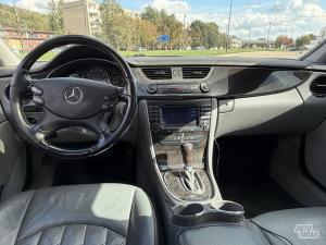 Pelēks Mercedes-Benz CLS 500 2006 Kauņa, ar dzinēja tilpumu 5.00 L un nobraukumu 338 tūkst. km par 4500 €, foto 16 vietnē AUTOMOTO.COM.LV