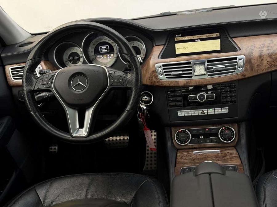 Pelēks Mercedes-Benz CLS 500 2011 Viļņa, ar dzinēja tilpumu 4.66 L un nobraukumu 173 tūkst. km par 9000 €, foto 19 vietnē AUTOMOTO.COM.LV