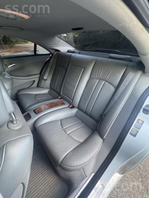 Grey Mercedes-Benz CLS 500 2004 in Jurmala, with an engine capacity of 5.00 L and mileage of 0 thousand km for 4999 €, photo 6 on AUTOMOTO.COM.LV