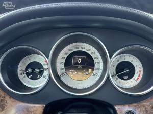 Pelēks Mercedes-Benz CLS 500 2011 Viļņa, ar dzinēja tilpumu 4.70 L un nobraukumu 170 tūkst. km par 13000 €, foto 19 vietnē AUTOMOTO.COM.LV