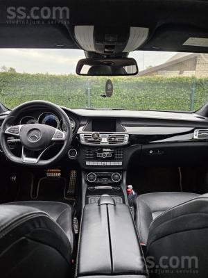 Pelēks Mercedes-Benz CLS 500 2012 Cēsis, ar dzinēja tilpumu 4.70 L un nobraukumu 199 tūkst. km par 16999 €, foto 12 vietnē AUTOMOTO.COM.LV