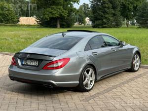 Grey Mercedes-Benz CLS 500 2012 in Riga, with an engine capacity of 4.70 L and mileage of 201 thousand km for 15990 €, photo 8 on AUTOMOTO.COM.LV