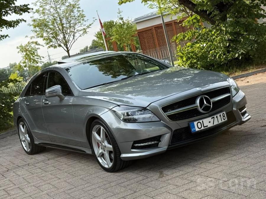 Grey Mercedes-Benz CLS 500 2012 in Riga, with an engine capacity of 4.70 L and mileage of 201 thousand km for 15990 €, photo 11 on AUTOMOTO.COM.LV