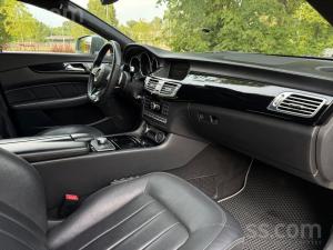 Grey Mercedes-Benz CLS 500 2012 in Riga, with an engine capacity of 4.70 L and mileage of 201 thousand km for 15990 €, photo 18 on AUTOMOTO.COM.LV