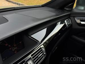 Grey Mercedes-Benz CLS 500 2012 in Riga, with an engine capacity of 4.70 L and mileage of 201 thousand km for 15990 €, photo 20 on AUTOMOTO.COM.LV