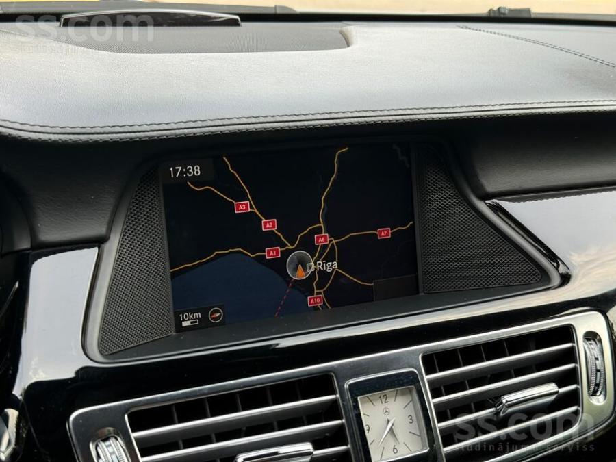 Grey Mercedes-Benz CLS 500 2012 in Riga, with an engine capacity of 4.70 L and mileage of 201 thousand km for 15990 €, photo 22 on AUTOMOTO.COM.LV