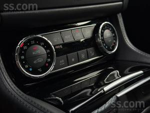 Grey Mercedes-Benz CLS 500 2012 in Riga, with an engine capacity of 4.70 L and mileage of 201 thousand km for 15990 €, photo 24 on AUTOMOTO.COM.LV