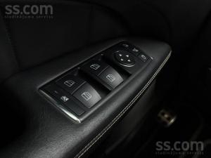 Grey Mercedes-Benz CLS 500 2012 in Riga, with an engine capacity of 4.70 L and mileage of 201 thousand km for 15990 €, photo 29 on AUTOMOTO.COM.LV