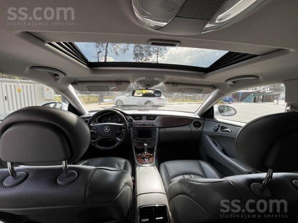 Mercedes-Benz CLS 500 2004 Jūrmala, ar dzinēja tilpumu 5.00 L un nobraukumu 330 tūkst. km par 6995 €, foto 8 vietnē AUTOMOTO.COM.LV